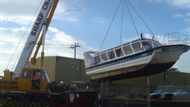 Construction Rigging Services: Professional Dogmen & Riggers in Geelong